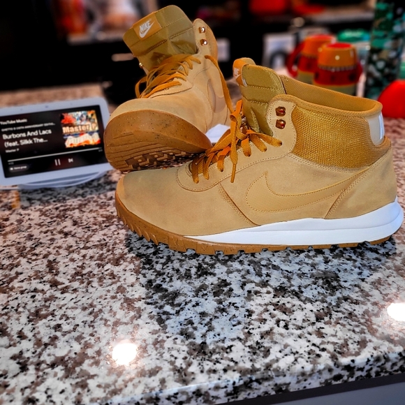 Nike | Shoes | Nike Bear Claw Boots | Poshmark